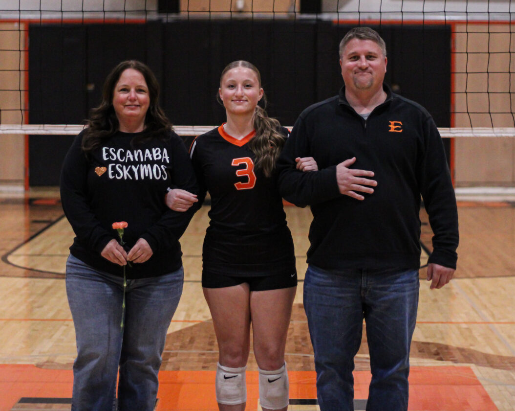 PHOTOS: No. 3 Eskymos beat Broncos on parents night | News, Sports ...